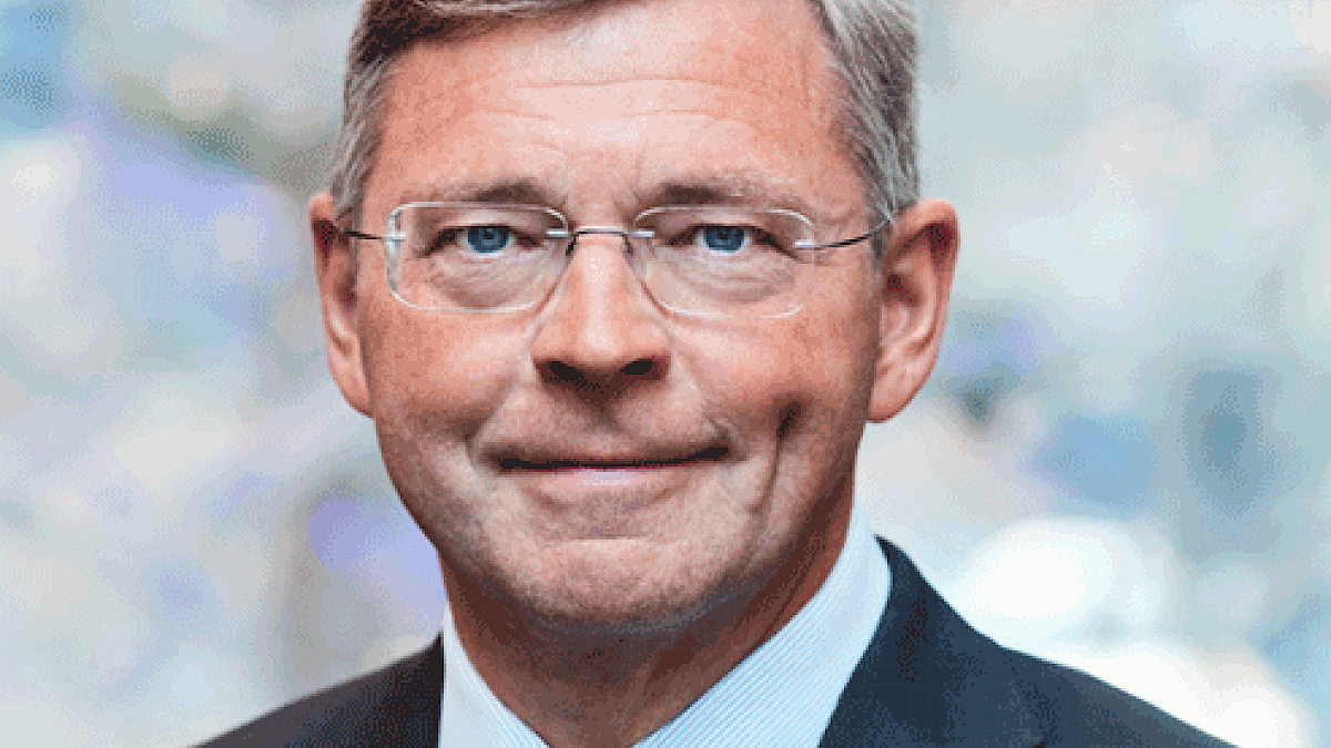 Christian Clausen erneut zum Vorsitzenden des EBF gewählt | News ...