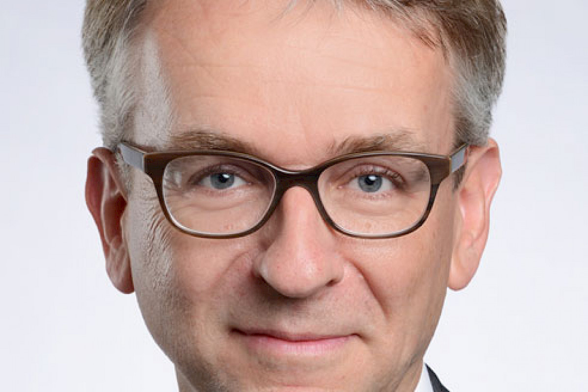 Bereichsleiter der Bankiervereinigung kommt von UBS AM | People ...