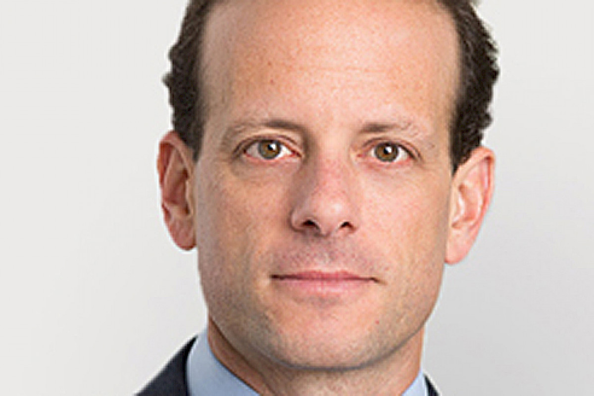 Alexander Friedman nimmt den Hut | People | Aktuell | investrends.ch