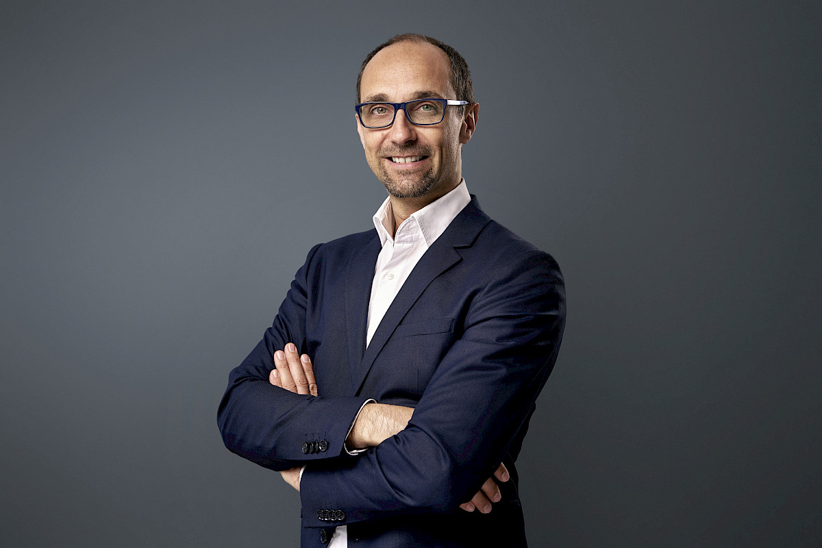 Assetmax geht strategische Partnerschaft mit Avaloq ein | News ...