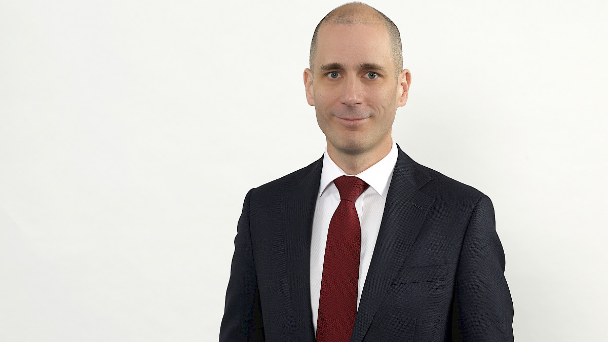 Invesco führt Elternzeit bei vollem Gehalt ein | News | Aktuell ...