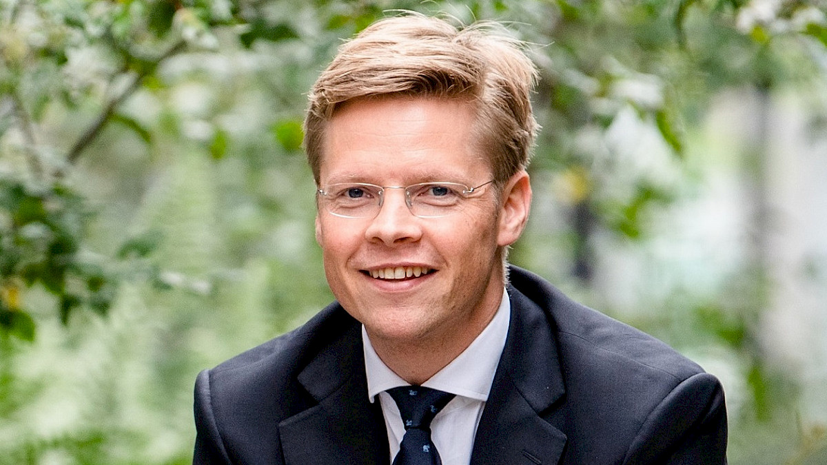 Neuer Leiter des DNB Renewable Energy Fonds | People | Aktuell ...