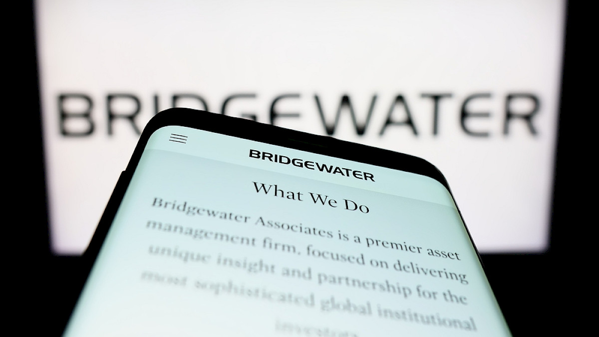 Bridgewater baut offenbar Personal ab | News | Aktuell | investrends.ch